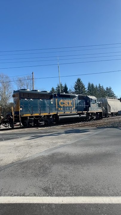 CSX L320-17 Local Freight Train Part 2 Going Backwards from Lodi, Ohio 12/17/2024 #csx #train # ...
