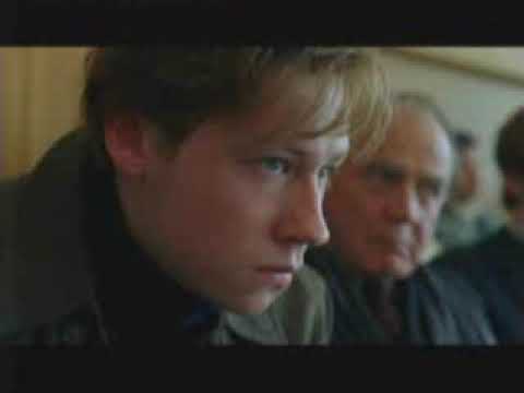 EL LECTOR - TRÁILER OFICIAL - YouTube