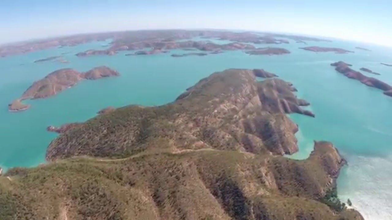 Flying Australia - Secure Bay to Curlew Bay - YouTube