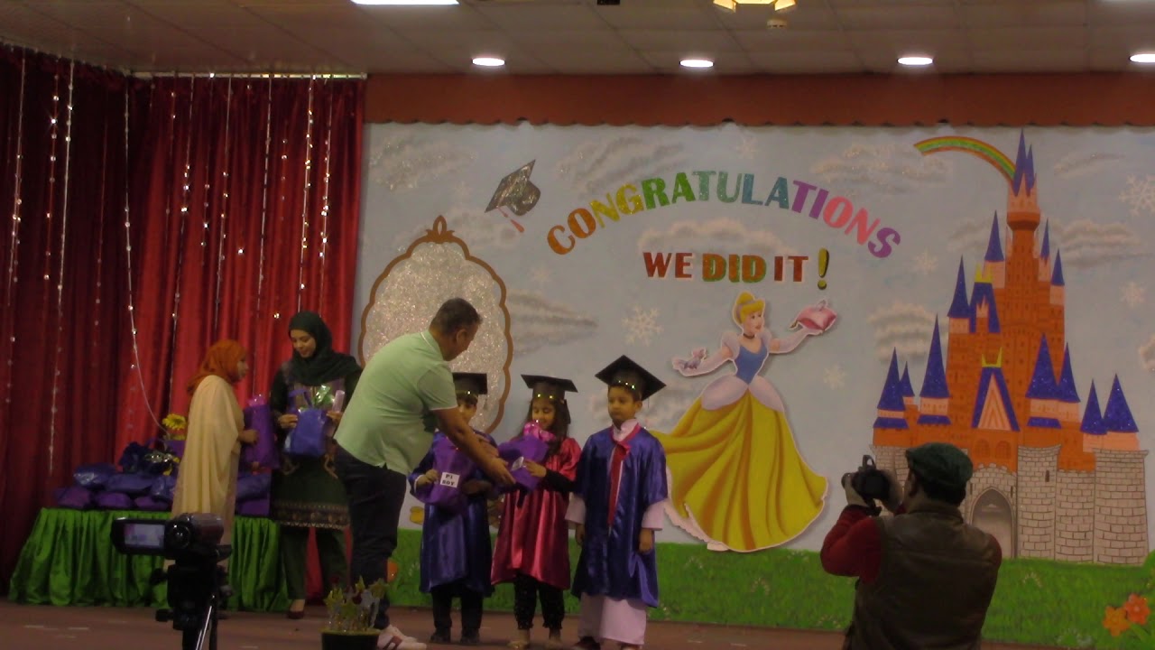 Pak Shamaa School, Doha, Qatar. Al-Mashaf Cambridge branch graduation ...