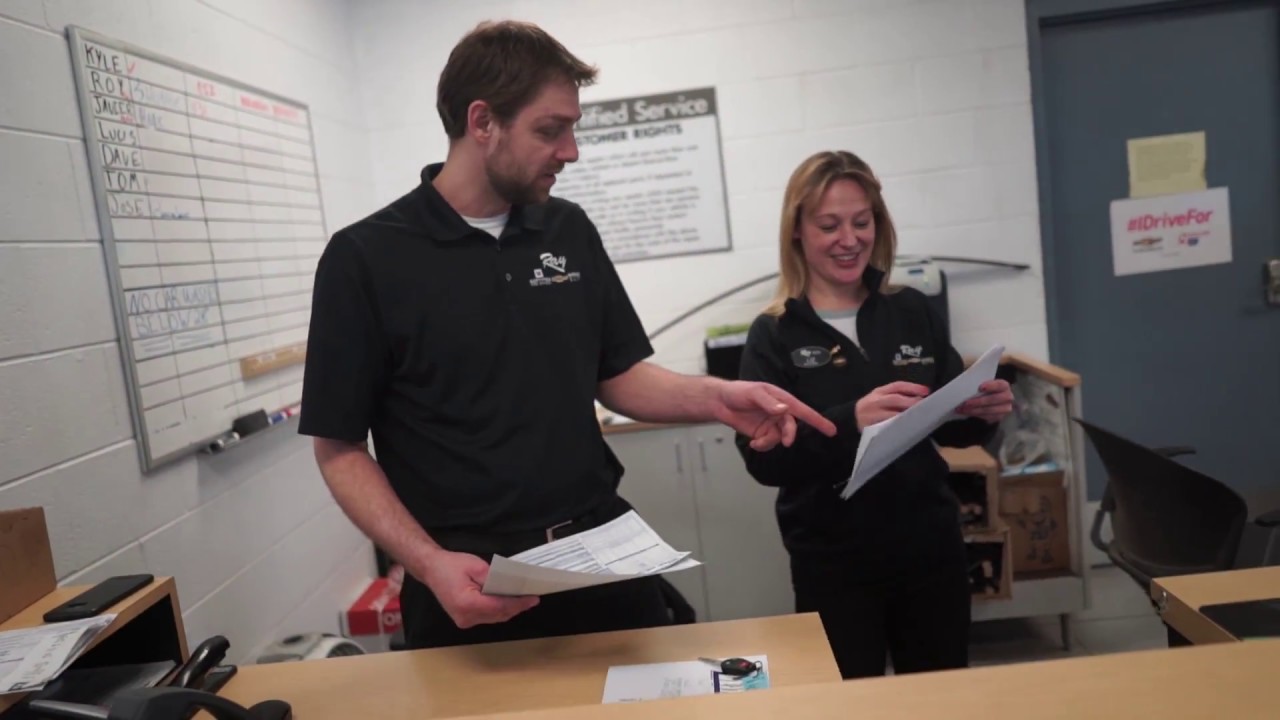 Ray Chevrolet Employee Highlight: Service Manager Liz Frohling - YouTube