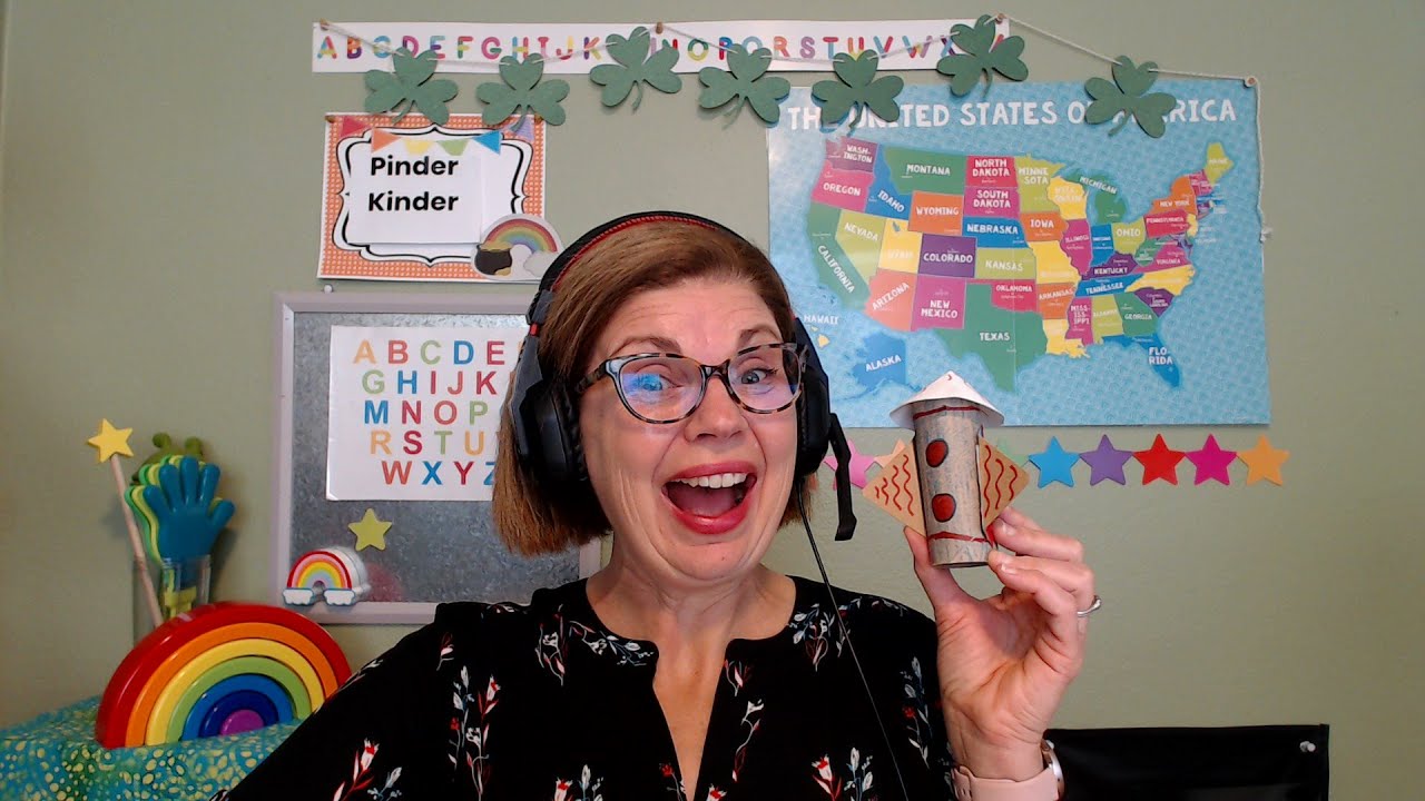 Pinder Kinder 4 Space - YouTube