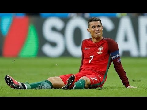 Futbolistas Llorando, momentos emocionales y de Respeto - YouTube