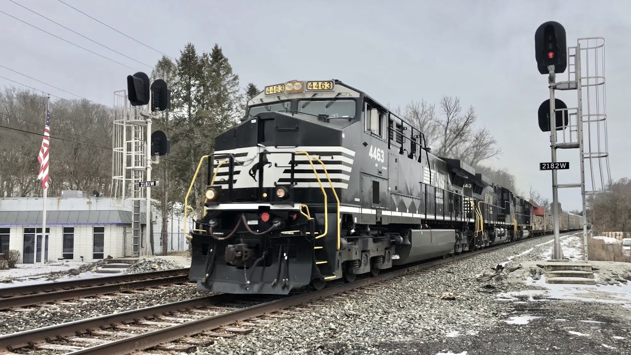 2+ Mile Long Train, 4 Locomotives Drops The Signal! 2 Mid Train DPUs, Norfolk Southern Trains ...