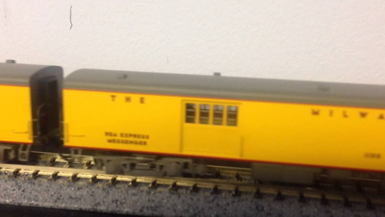 Milwaukee Road Mail Train N Scale - YouTube