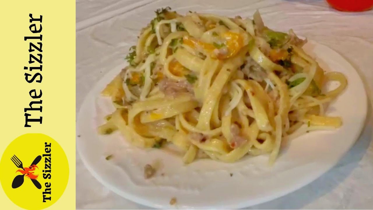 || CREAMY AND CHEESY WHITE SAUCE BEEF PASTA || BY THE SIZZLER - YouTube