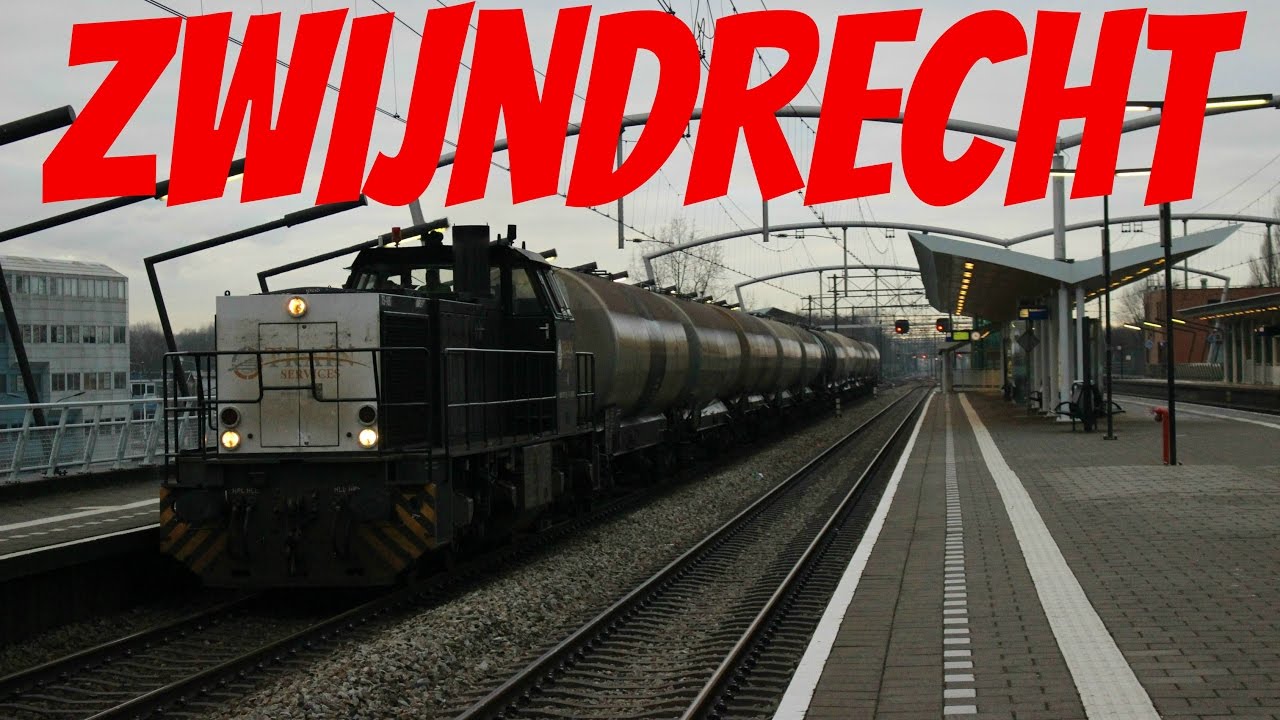 Treinen op station Zwijndrecht! 8-1-2017 - YouTube