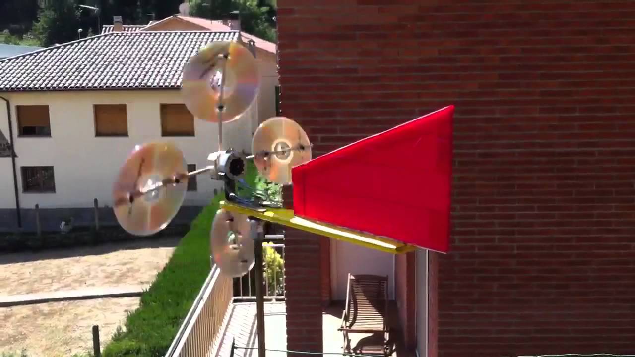 Mini generador eólico casero - YouTube