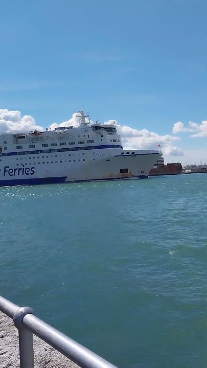 *Retired now* Brittany ferries Normandy arriving into Portsmouth. - YouTube
