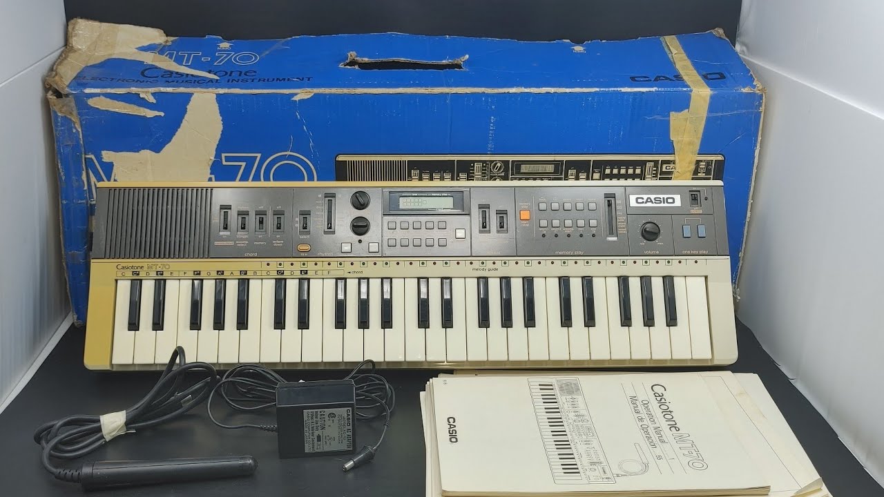 Casio Casiotone MT-70 49 key Keyboard Synthesizer 1980s - YouTube