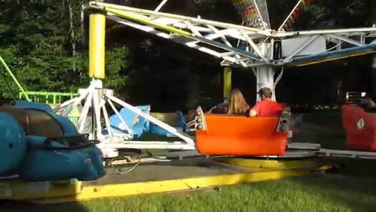 Sizzler Carnival Amusement Ride Calkins Midways - YouTube