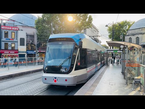 EXTREMELY BUSY EVENING RUSH HOUR! Riding the Flexity Trams on Istanbul T1: Kabataş to Çemberlitaş