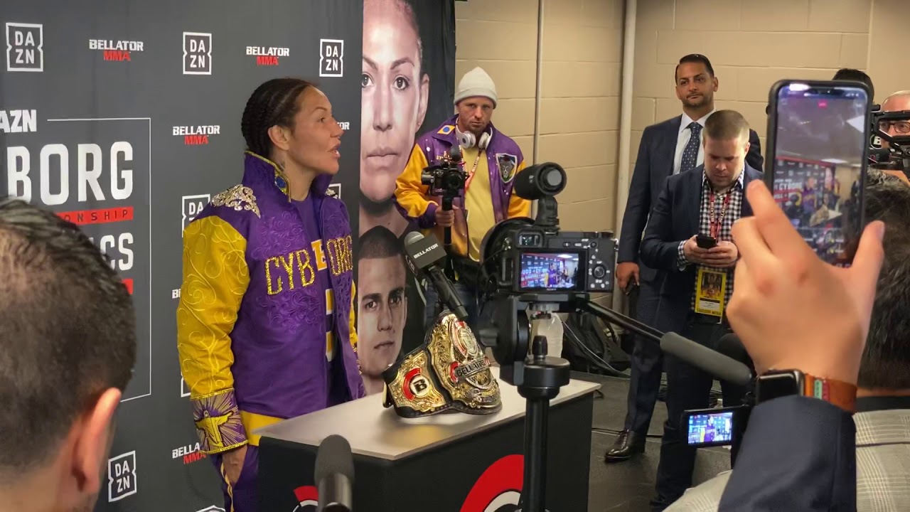 Cyborg seconds after win - YouTube