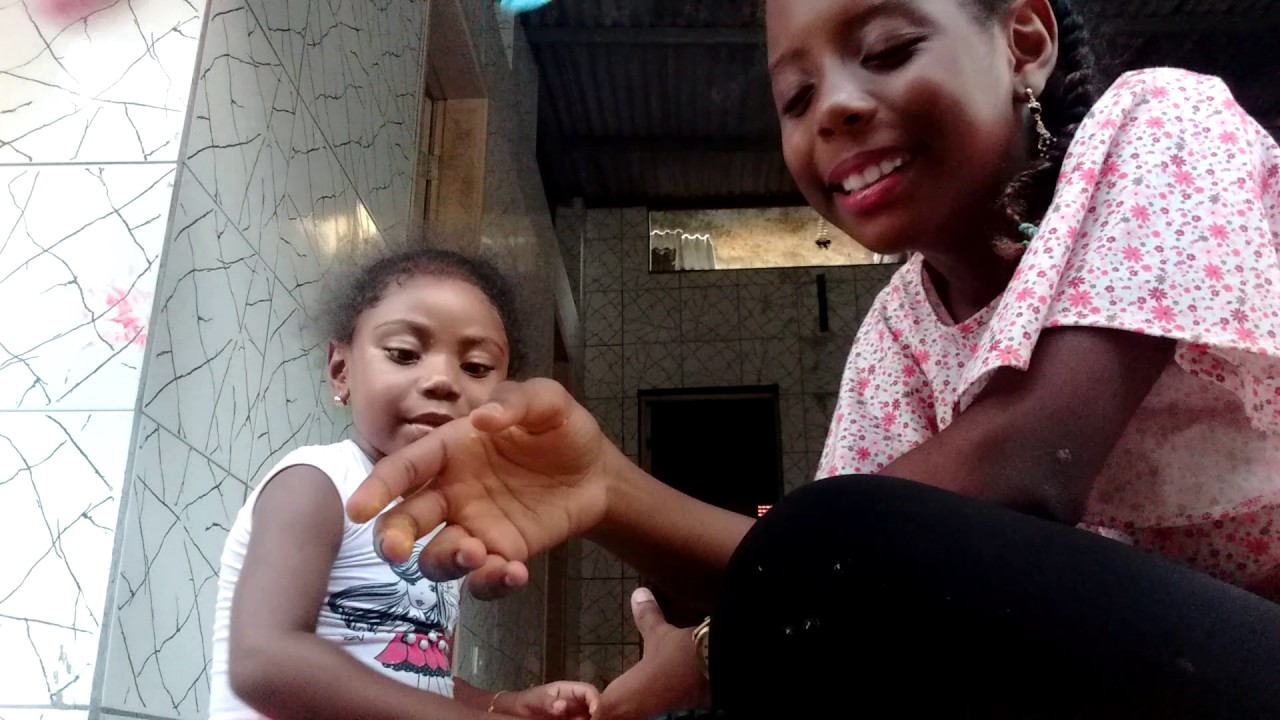 Brincando Com Minha Irmãzinha 😍💋 Youtube