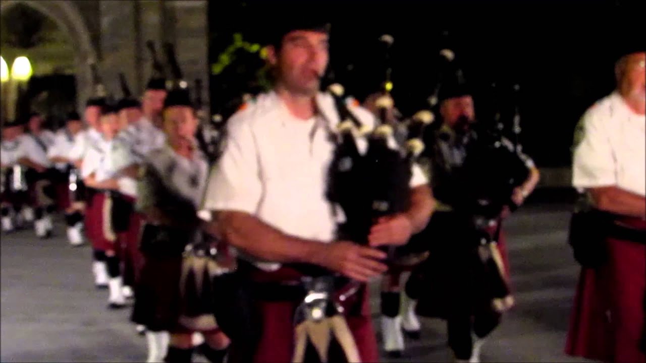 Irish Thunder Pipes & Drums playing "Irish 1" set at VF Chapel 08-14-13 ...