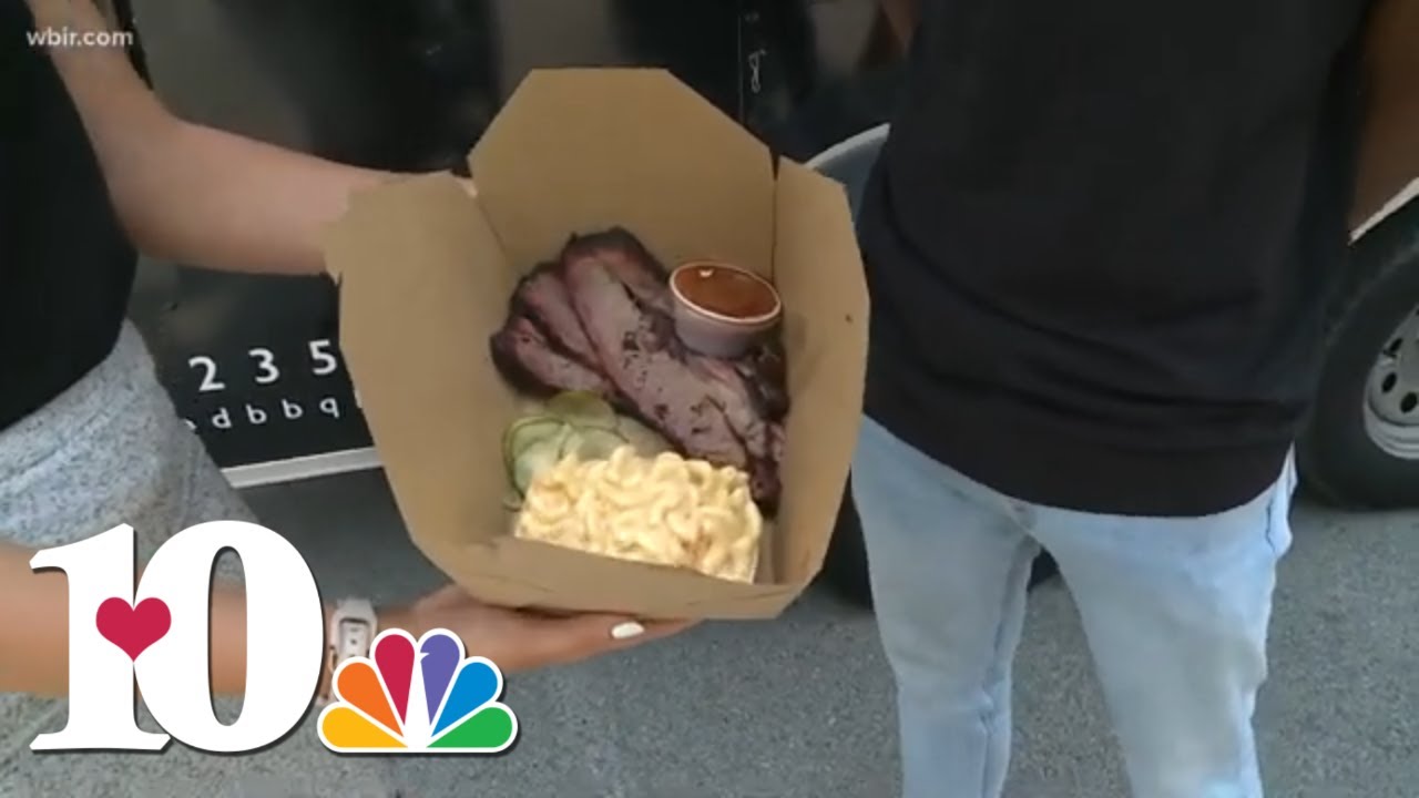 Food Trucks at Noon: Oakwood BBQ - YouTube