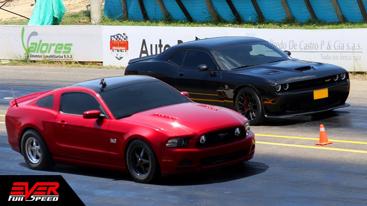 Ford Mustang GT 5.0 S197-II 🆚 Dodge Challenger SRT Hellcat 🏁 5 DRAG ...