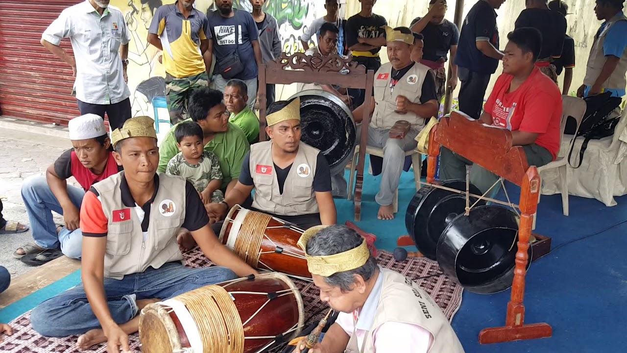 Gendang Silat Tari Batu30,machang - YouTube
