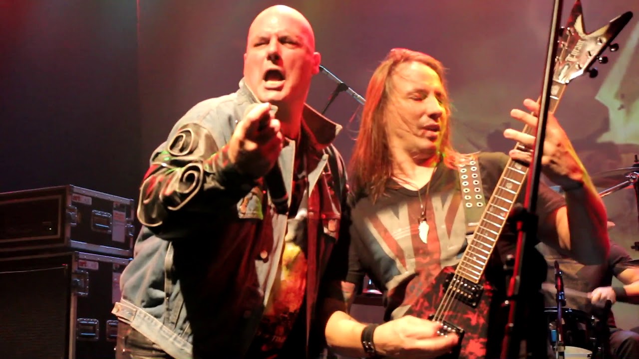 PASTORE - Time Goes By (Official Live Video) - YouTube