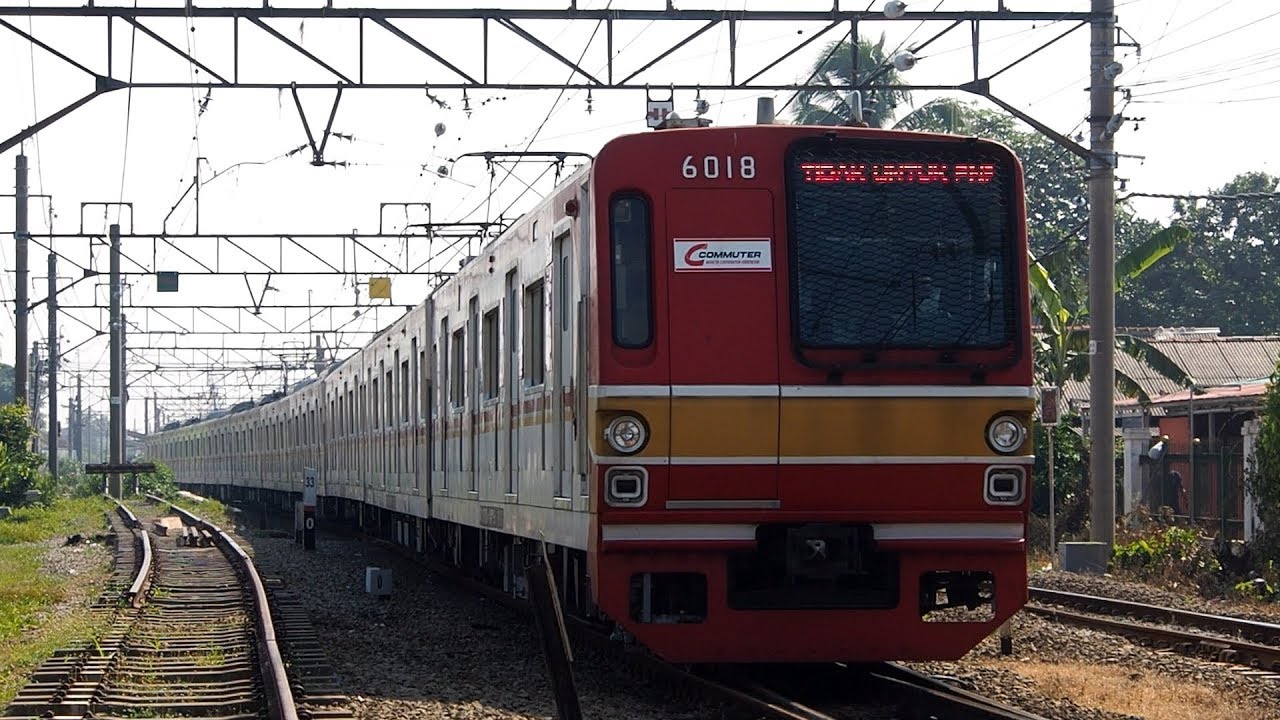2018/05/08 【ジャカルタ 入区回送】 6000系 6118F デポック駅 - YouTube