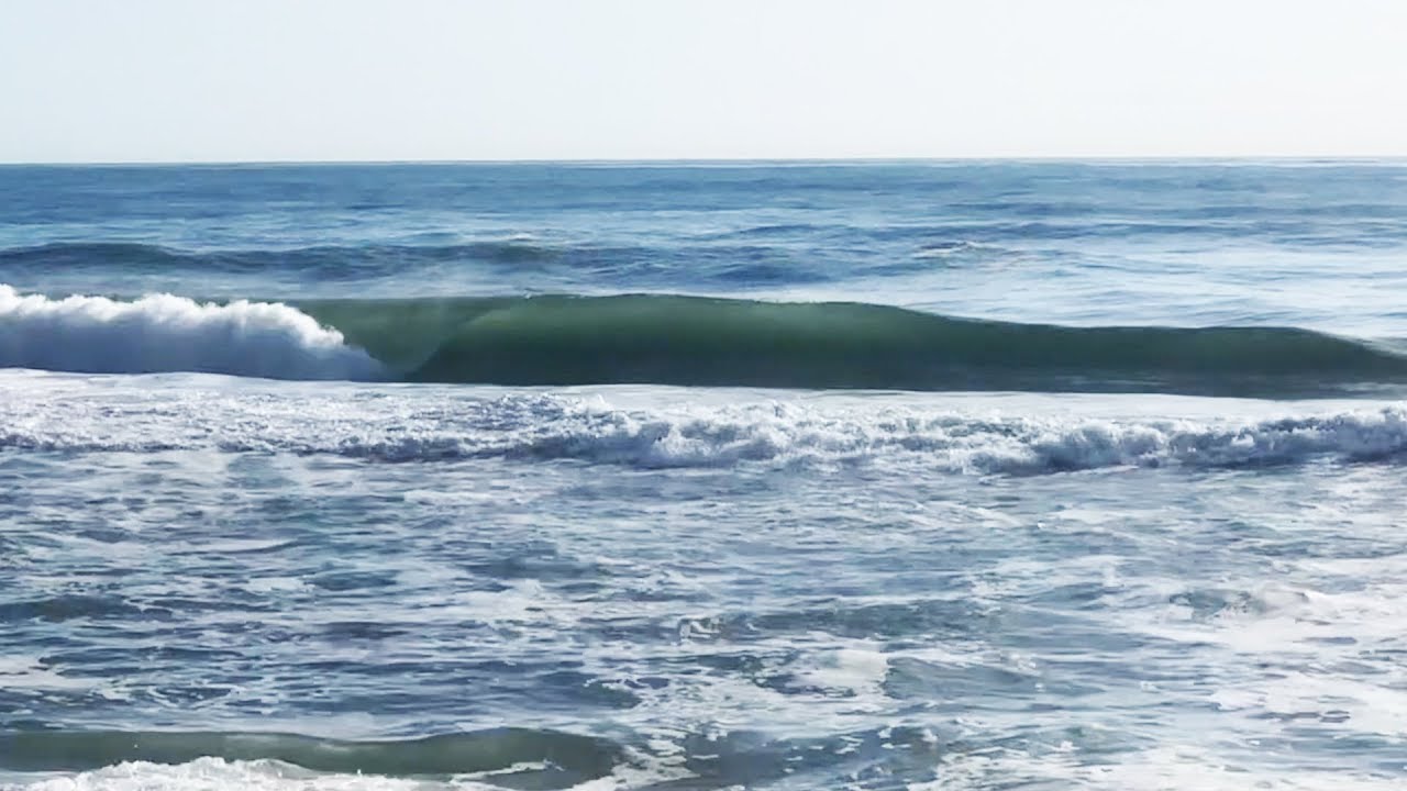 LONGEST WAVE on the ISLAND - YouTube