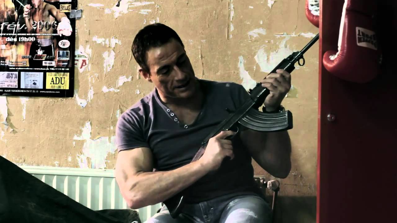 Jean-Claude Van Damme - Packed, Poised and ready (funny) - YouTube