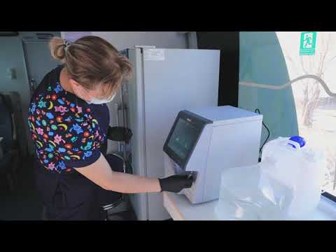 Çin yapımı seyyar klinikler Kazak köylülere tıbbi hizmet sağlıyor