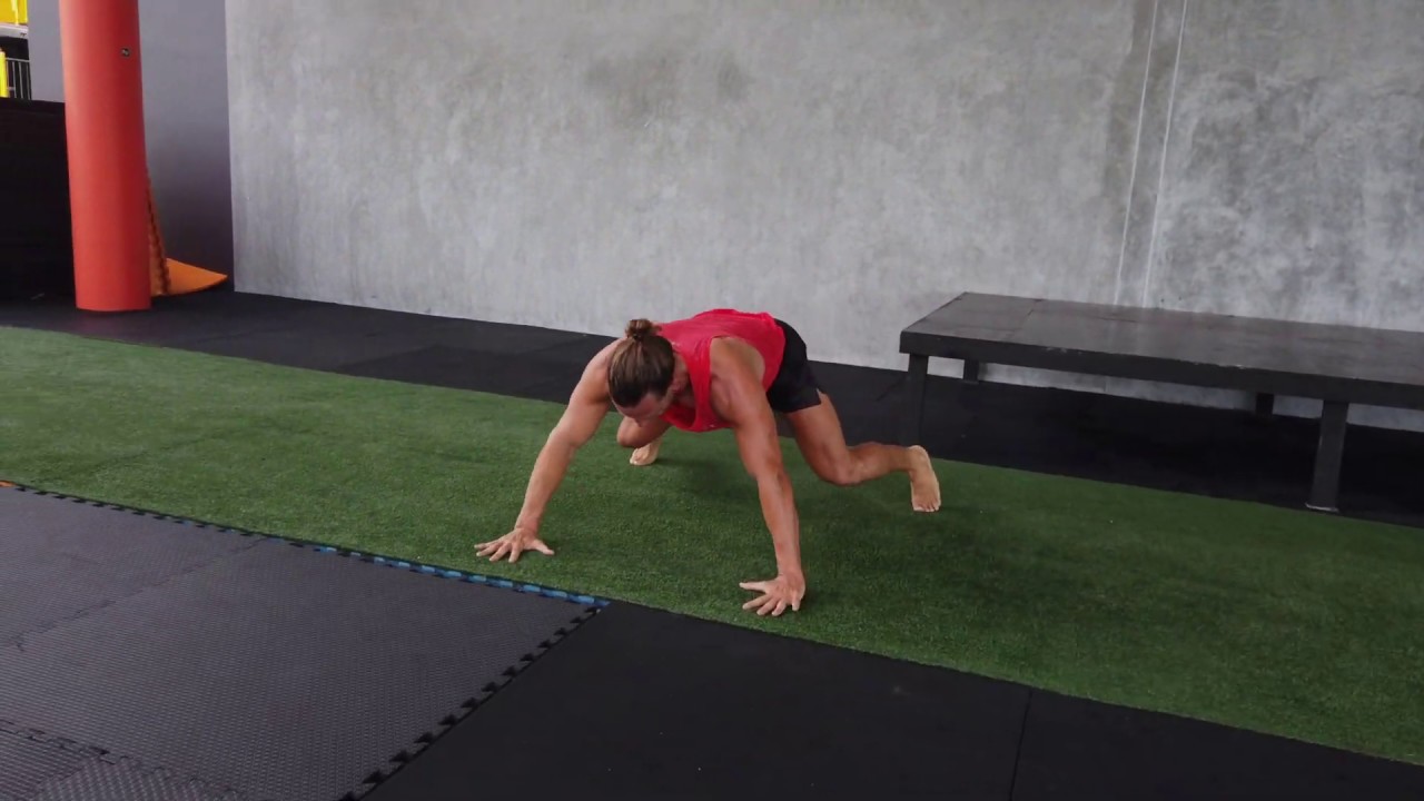 Lateral Bear Crawl | Animal Flow | Crawling Patterns - YouTube