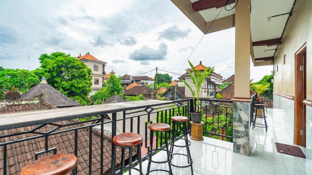 Peanut House | Bali, Indonesia | Hotel Review 🏩 - YouTube