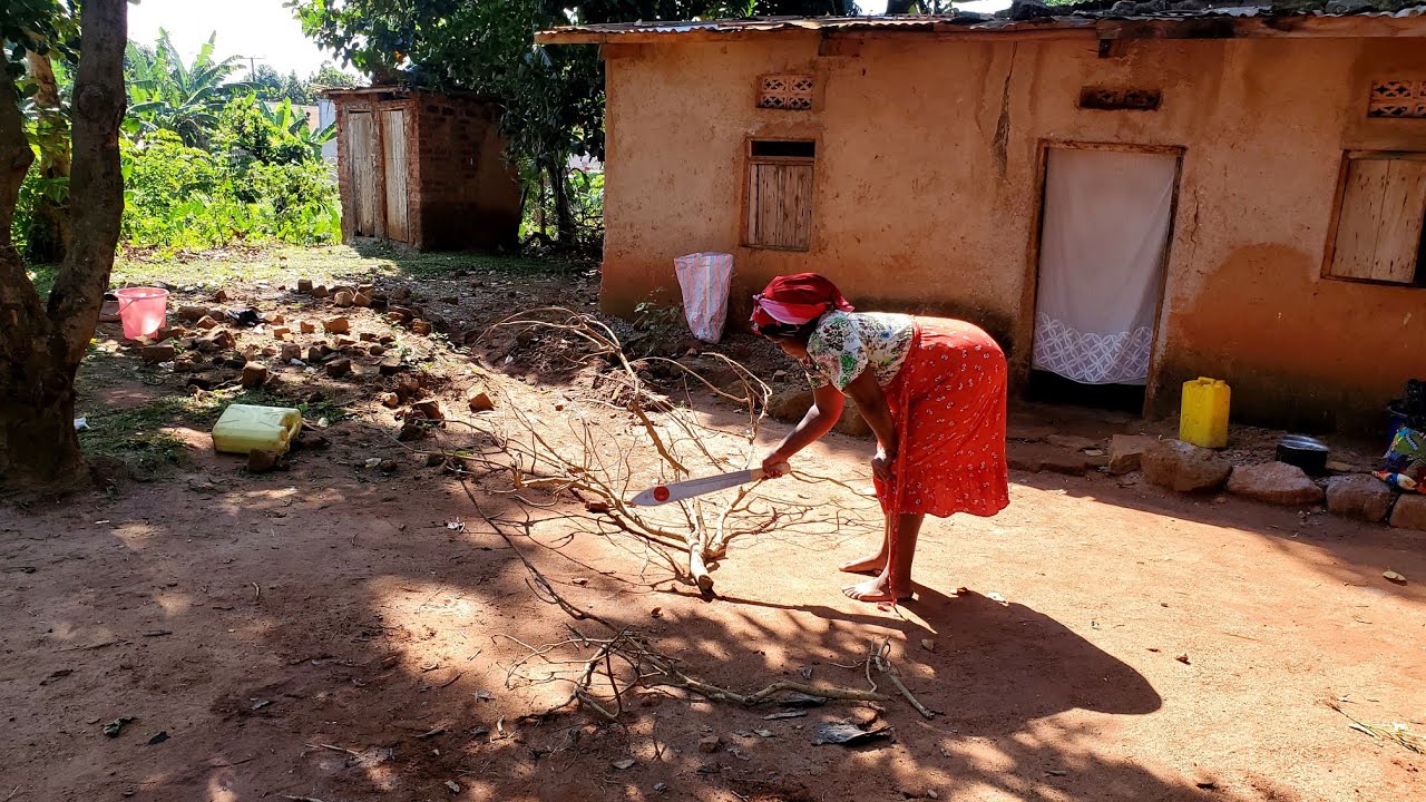 AFRICAN VILLAGE LIFE# daily routine in African village Home. - YouTube