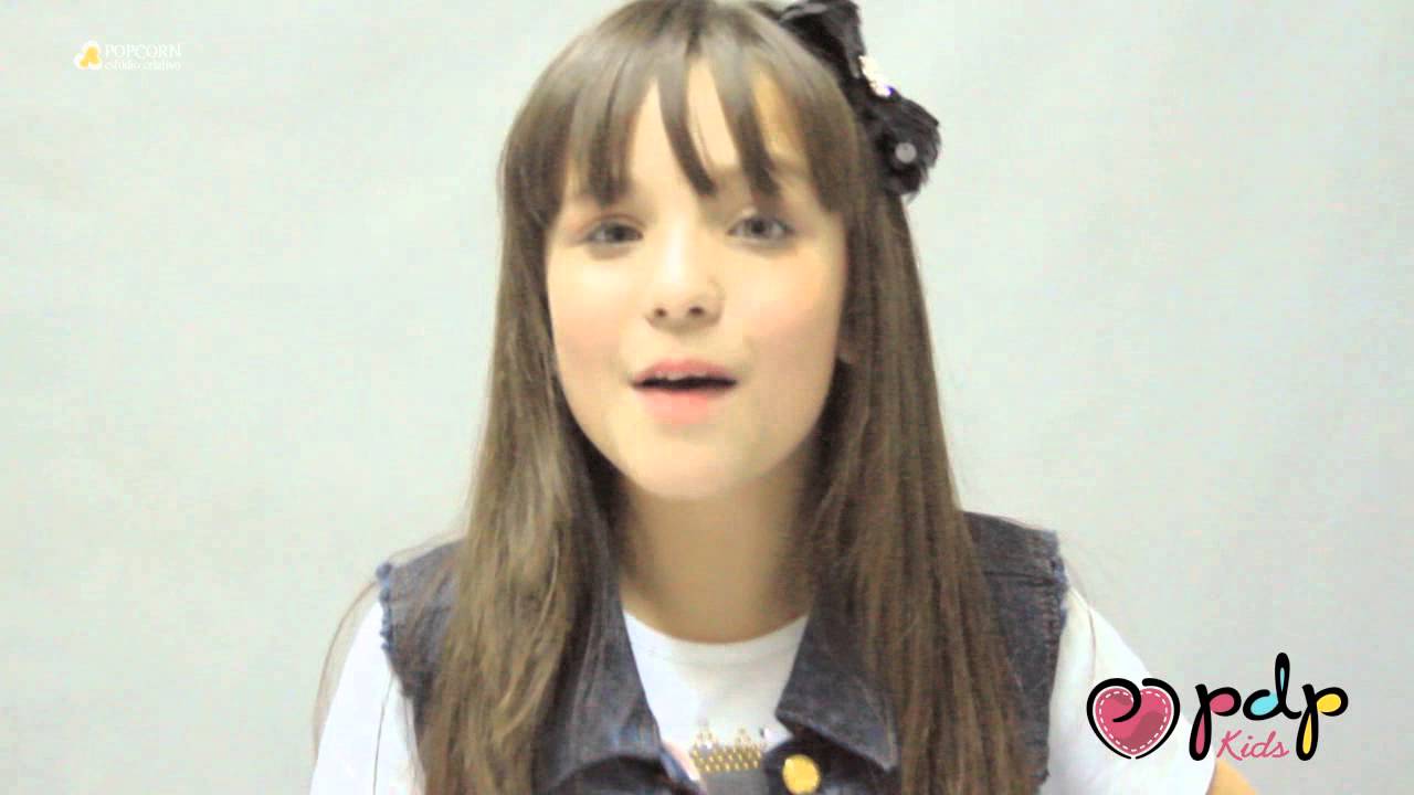 PDP Kids - Larissa Manoela em Linhares - YouTube