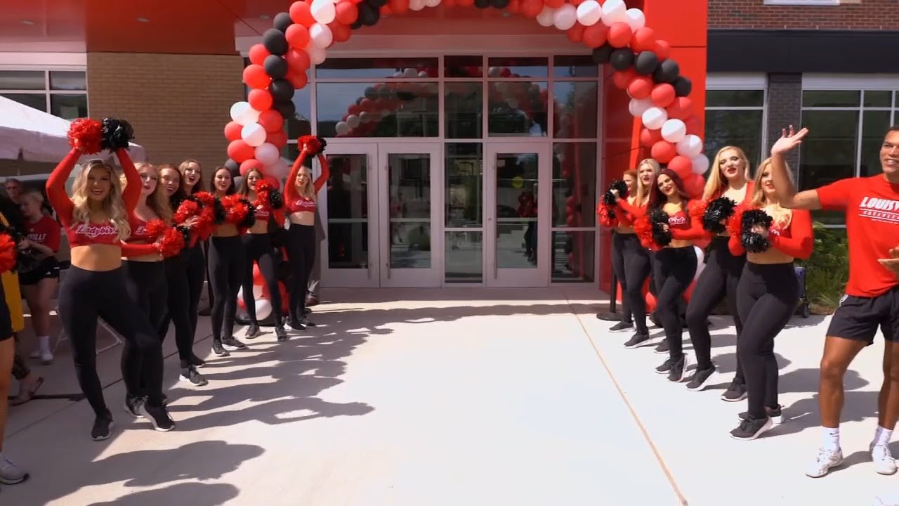 New dorm on UofL campus opens to 450 first-year students - YouTube