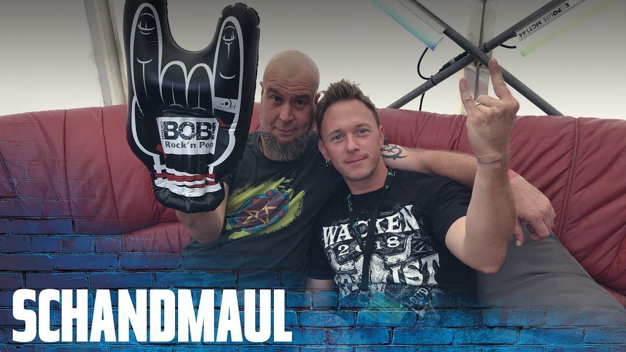 Schandmaul bei BOBs Backstagetalk - YouTube