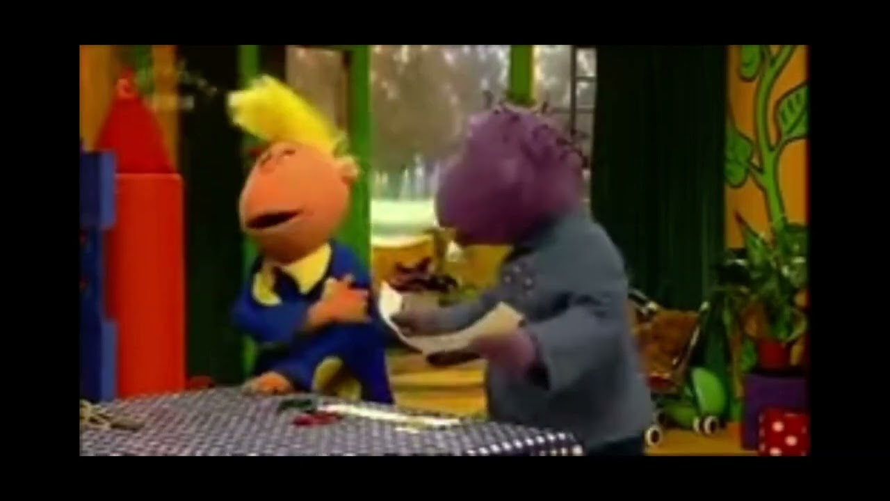 Jake cries when Milo takes a paper | Tweenies (2001) - YouTube