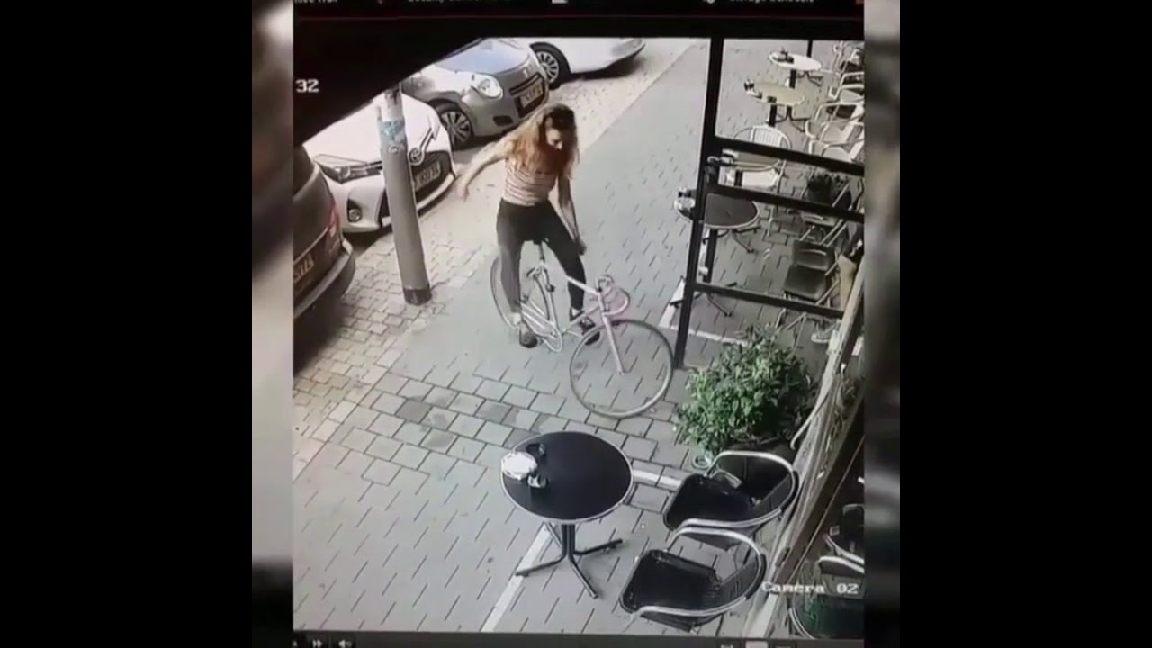 Diego Robles - Ghost (Fixie Girl Video) - YouTube