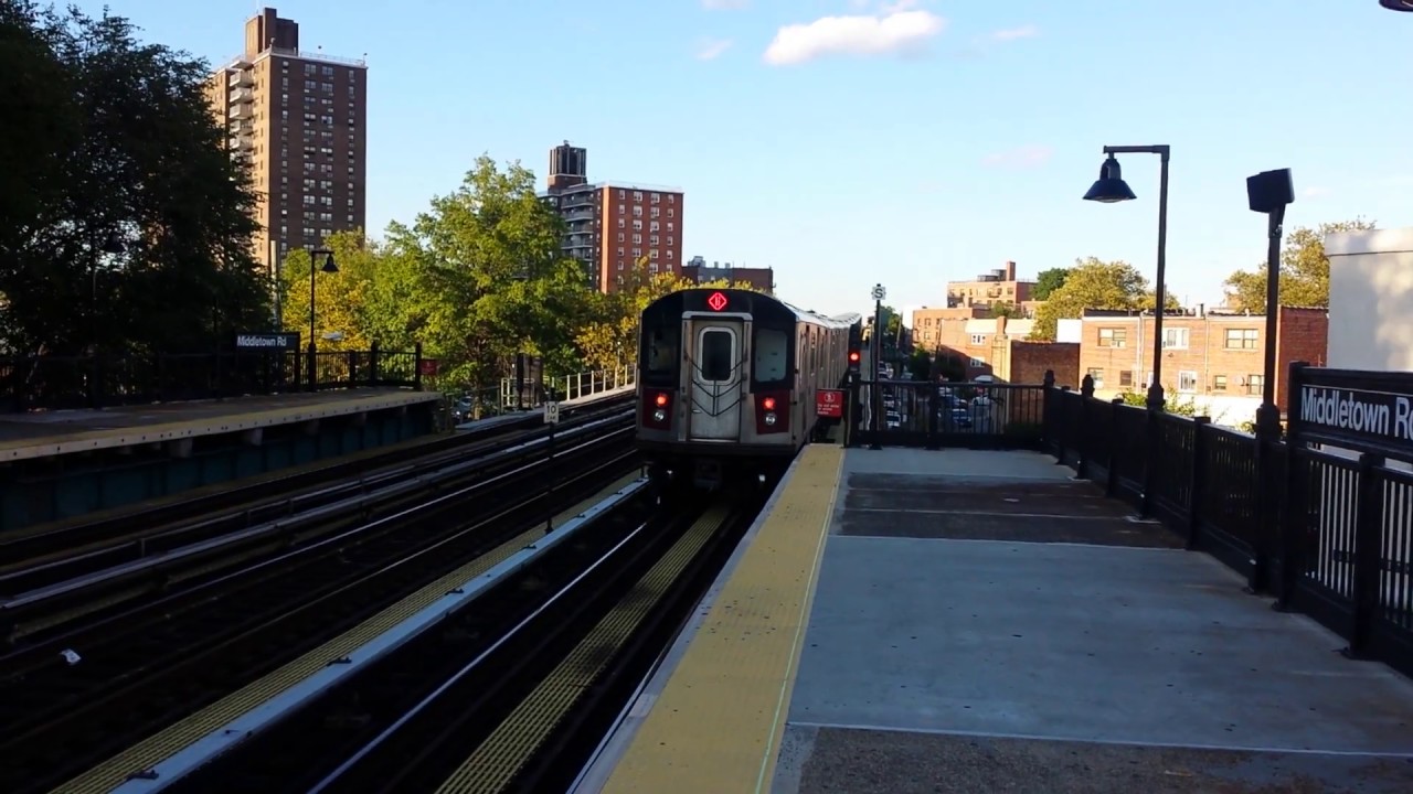 IRT Pelham Line: Pelham Bay Park Bound R142 (6) Train Entering ...