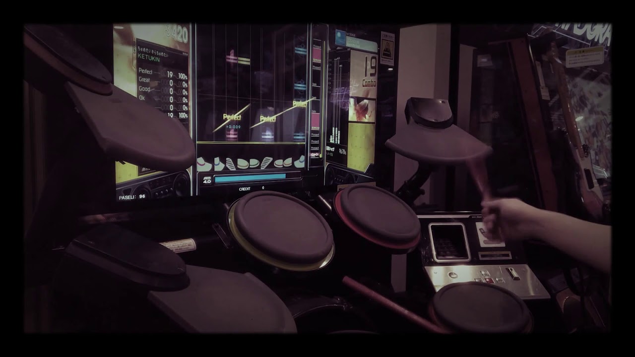 【GITADORA】blue moon FC(MASTER drum) - YouTube