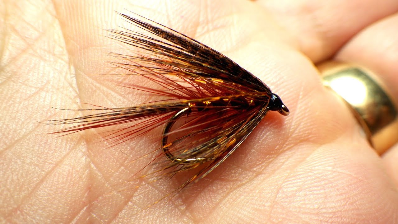 Tying the Fiery Brown Dabbler (Variant) by Davie McPhail - YouTube