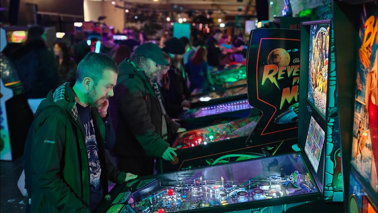 Base Arcade at Banana Block Belfast - YouTube