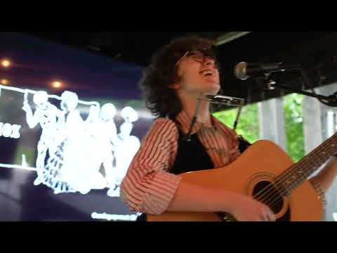 Ajar Mic - The Open Mic Super App