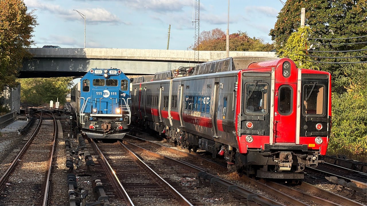 M3A, M7A, M8, P32AC-DM, & BL20GH Metro-North Action at Woodlawn - YouTube