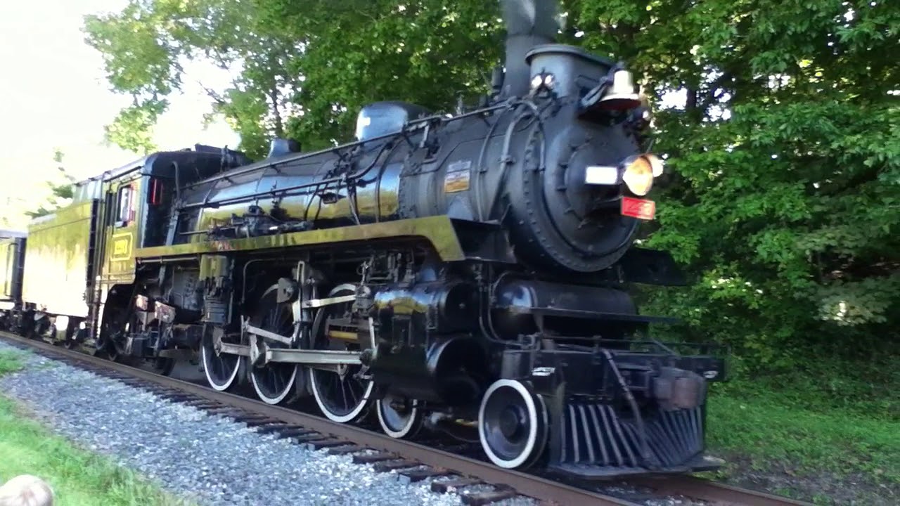 Central Ohio Steam Locomotive #1293 Run By at Indigo Lake - YouTube