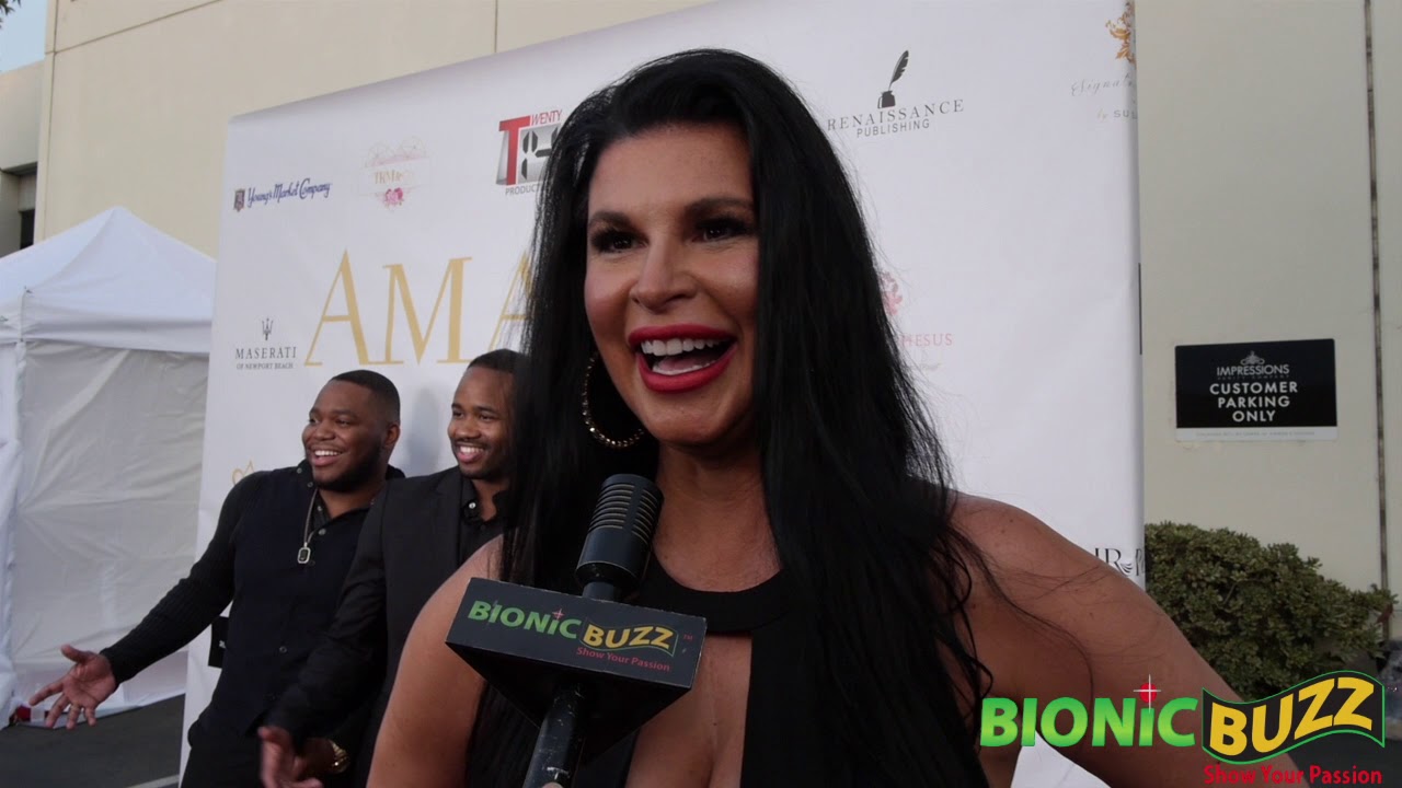 Melissa Ann Pollack Interview at Amare Magazine Event - YouTube
