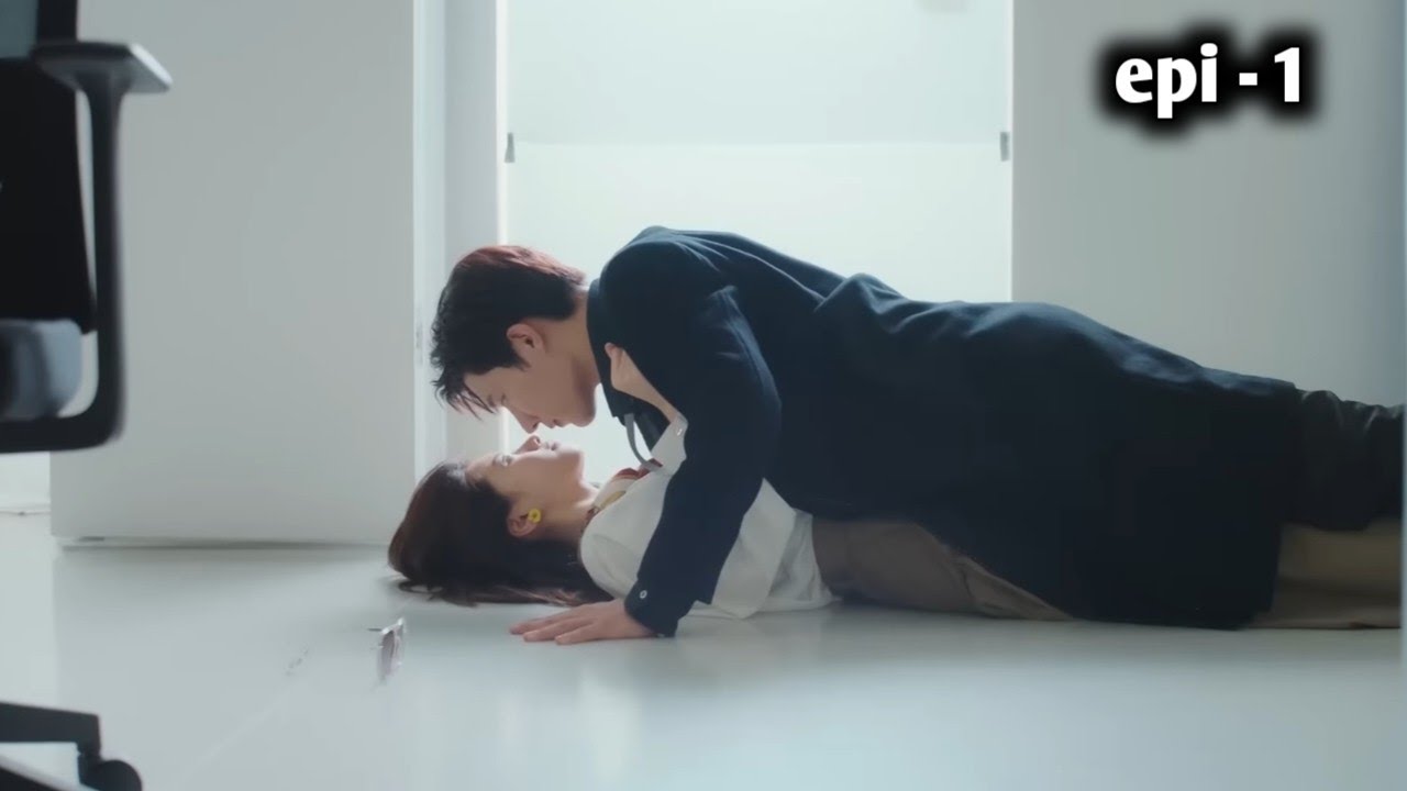 ex boyfriend and boss ll epi - 1 ll explained in hindi - YouTube