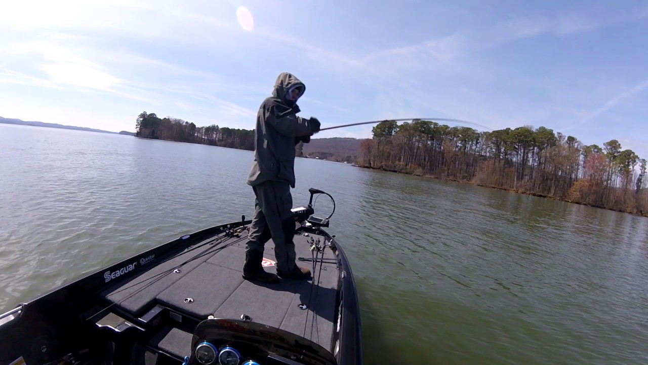 Spring Bass Fishing Lake Guntersville - YouTube