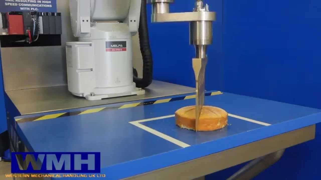 WMH Ultrasonic Robotic Cake Cutter - YouTube
