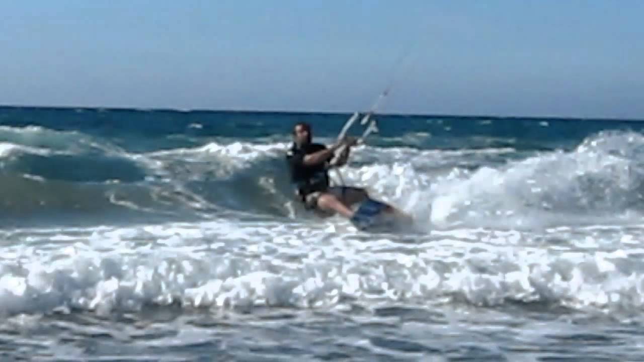 Sicily Kitesurf Switch Kites NItro 16 e Element 11 - YouTube