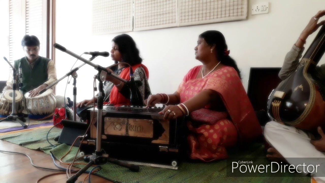 Basant mukhari vilambit vistar Moumita Mitra - YouTube