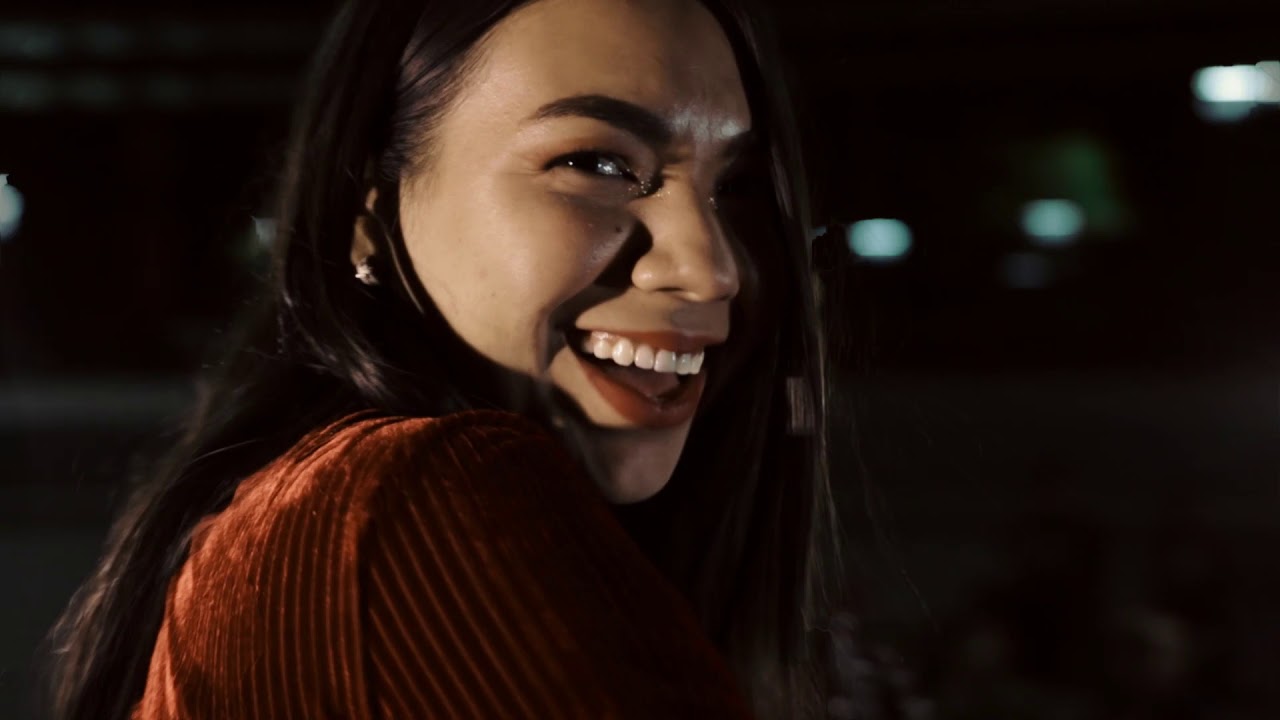 Sara Rod - La Otra Mitad (Video Oficial) - YouTube