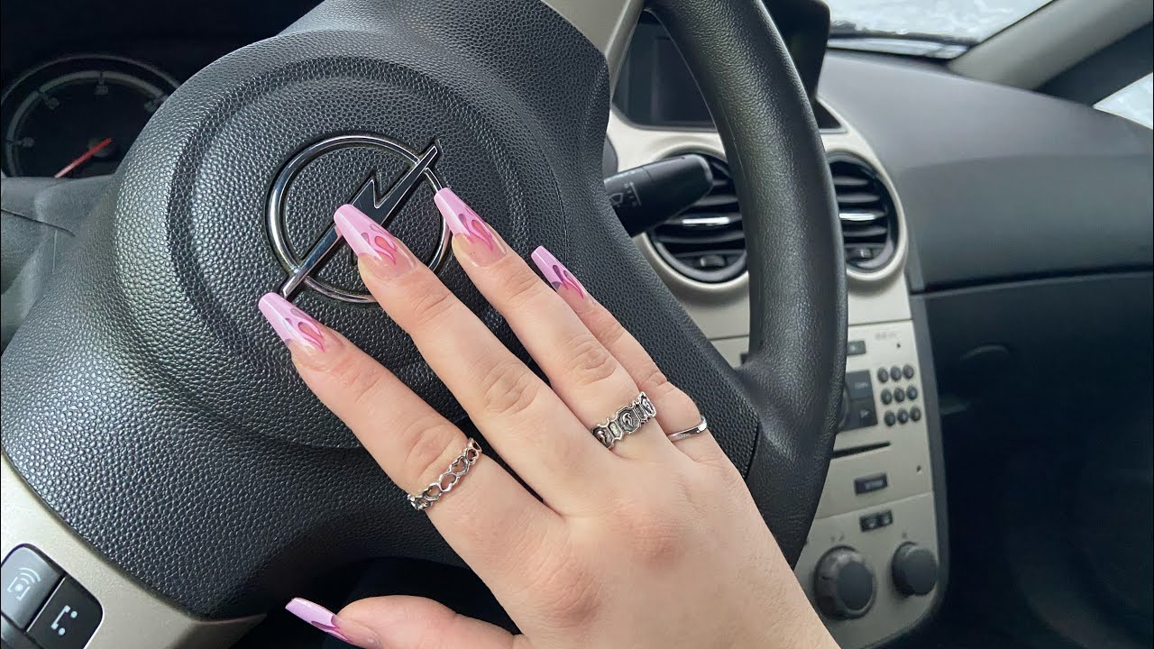 ASMR | Car tapping in the rain - YouTube